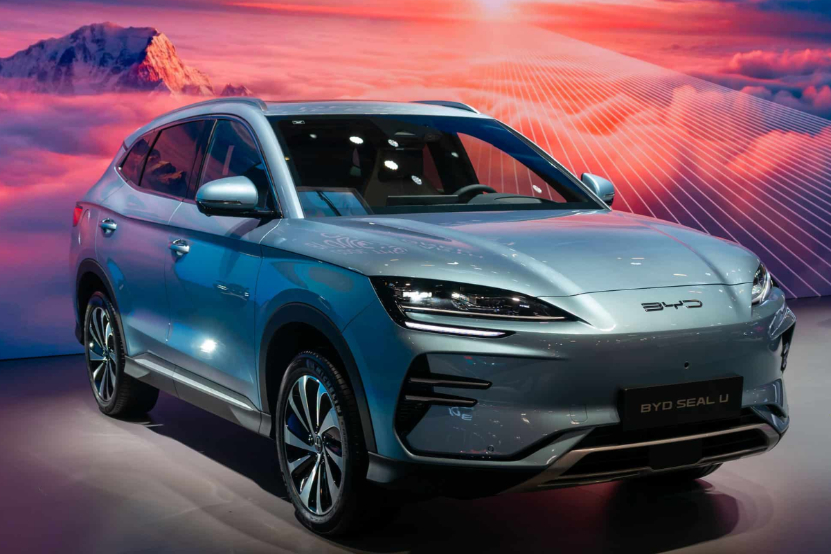 BYD anuncia expansão no Brasil com centros de pesquisa no RJ e na Bahia